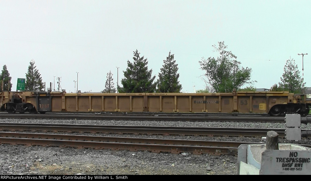 NB Manifest Frt entering Balmer Yard from South lead tracks-45